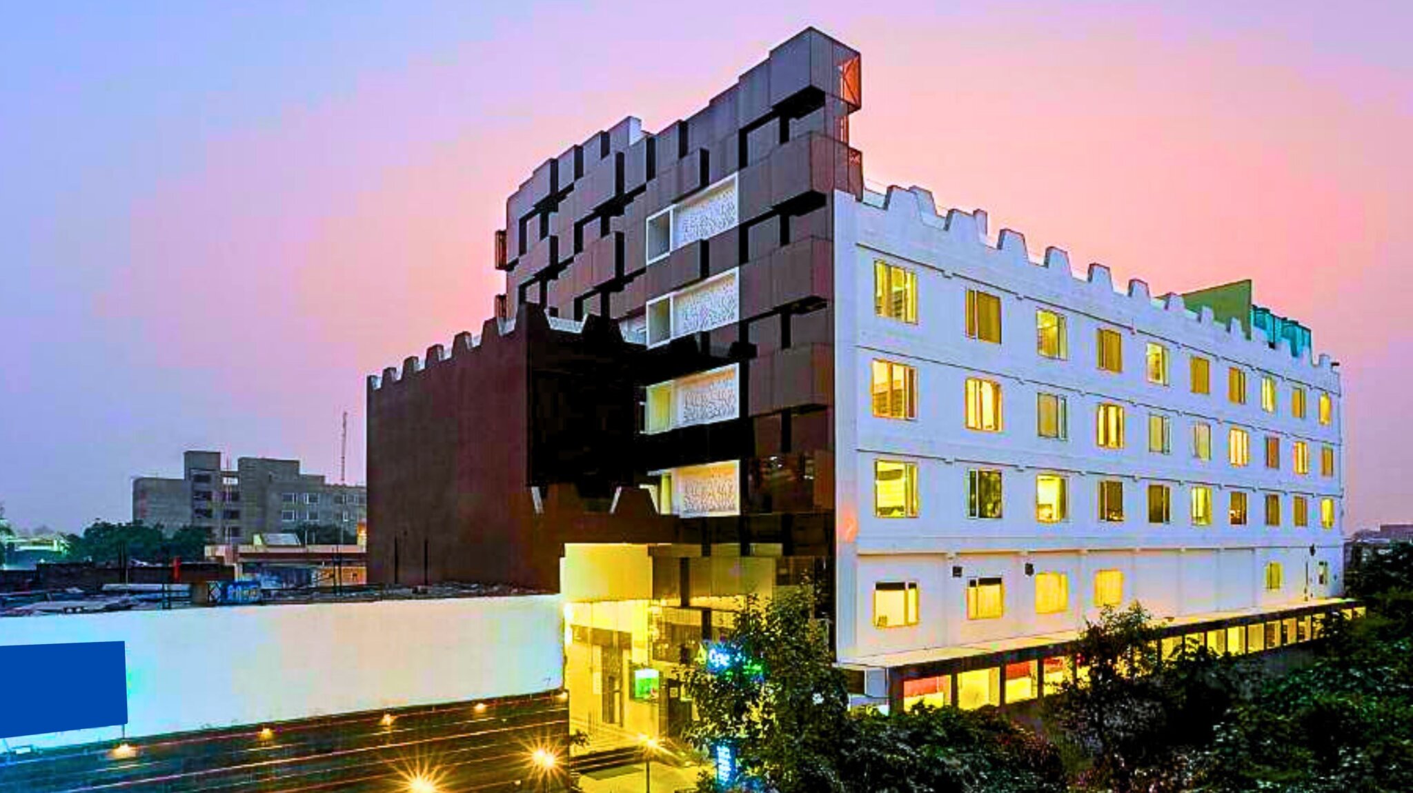 Hotel Di-Arch Lucknow
